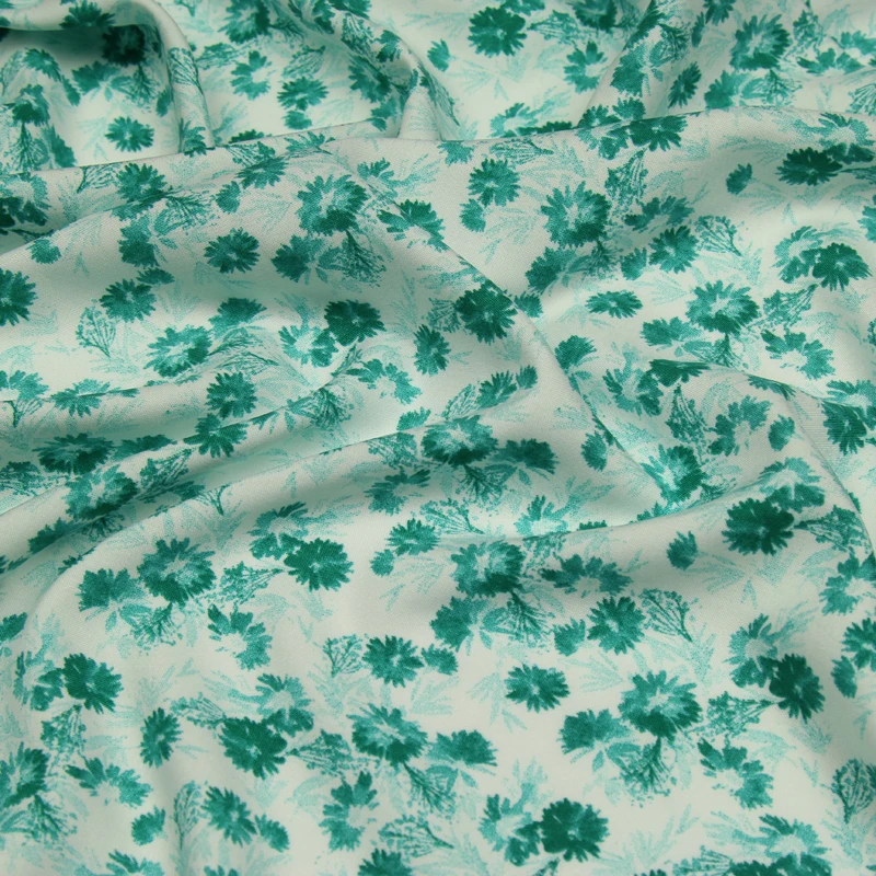 Mini green floral pattern flower design rayon cotton fabric 180g/meters ...
