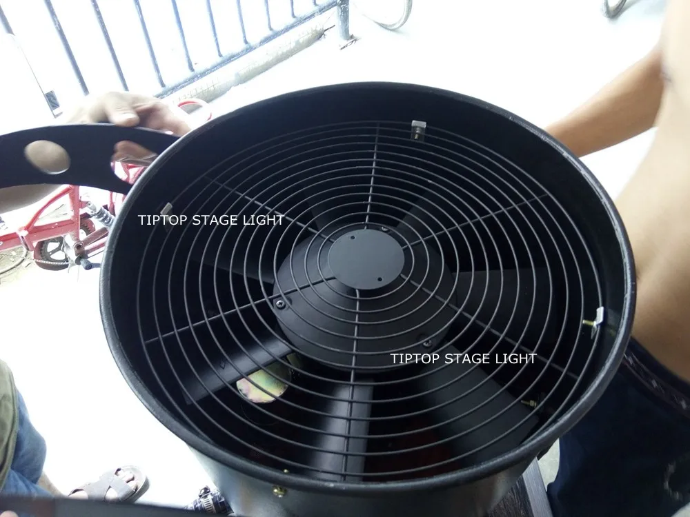 1200W Hanging Foam Machine | Tiptoplight