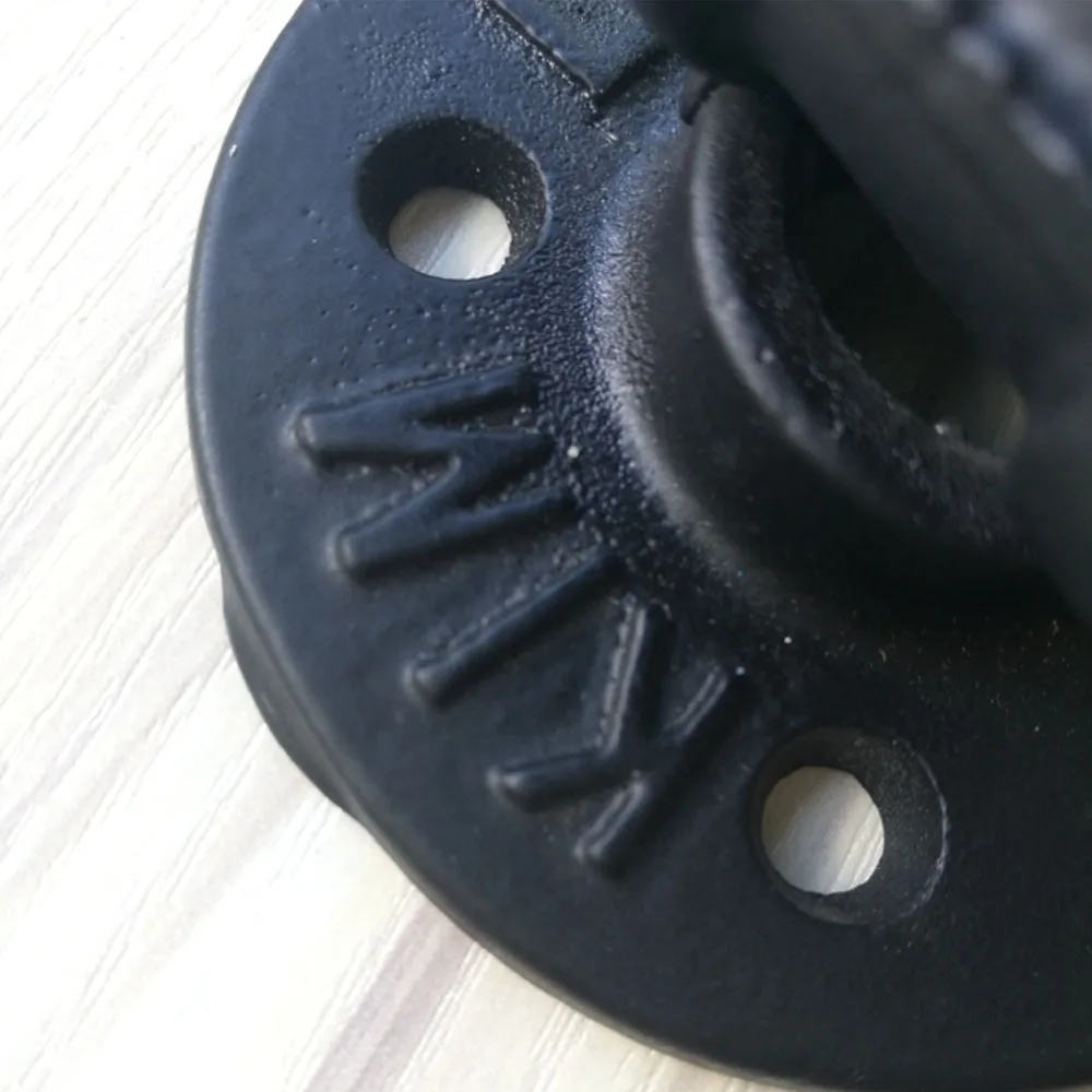Simple morden Iron Pipe Flange Door Handle Knocker With Rope Loft ...