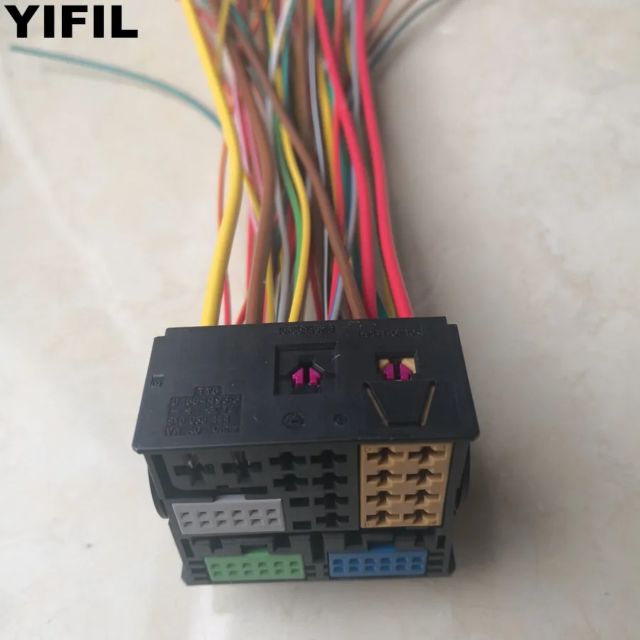 AMP-TE-Navigation-Host-Connector-Multimedia-Plug-With-Cable-Wire ...