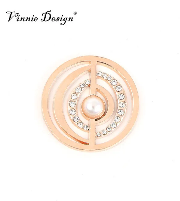 Vinnie Design Jewelry 33mm Alloy Coin Disc Swirl Egyptian Goddess with ...