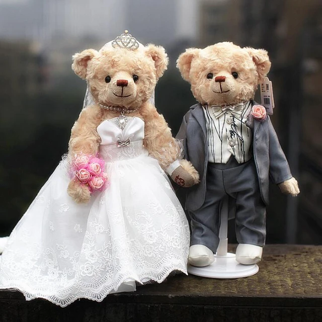 Wedding teddy bears - www.glwec.in