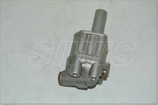 oil pump 15010-21001 15010-B3000 15010-T51G1 15010-P6600 15010-C7900 ...