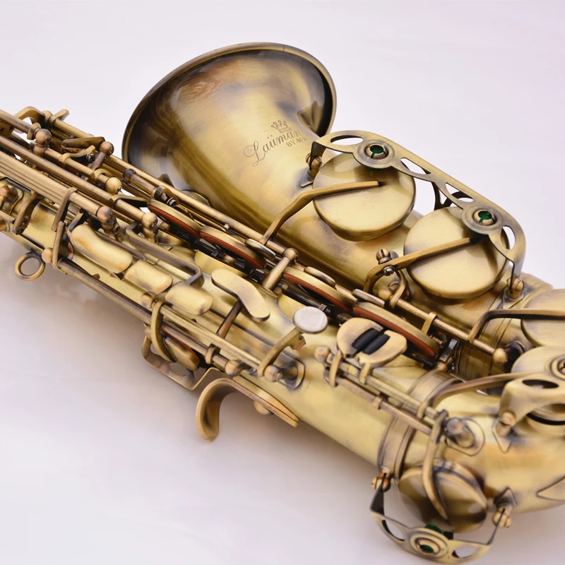 Saxofone moderno, instrumento musical de alta qualidade, saxofone com ...