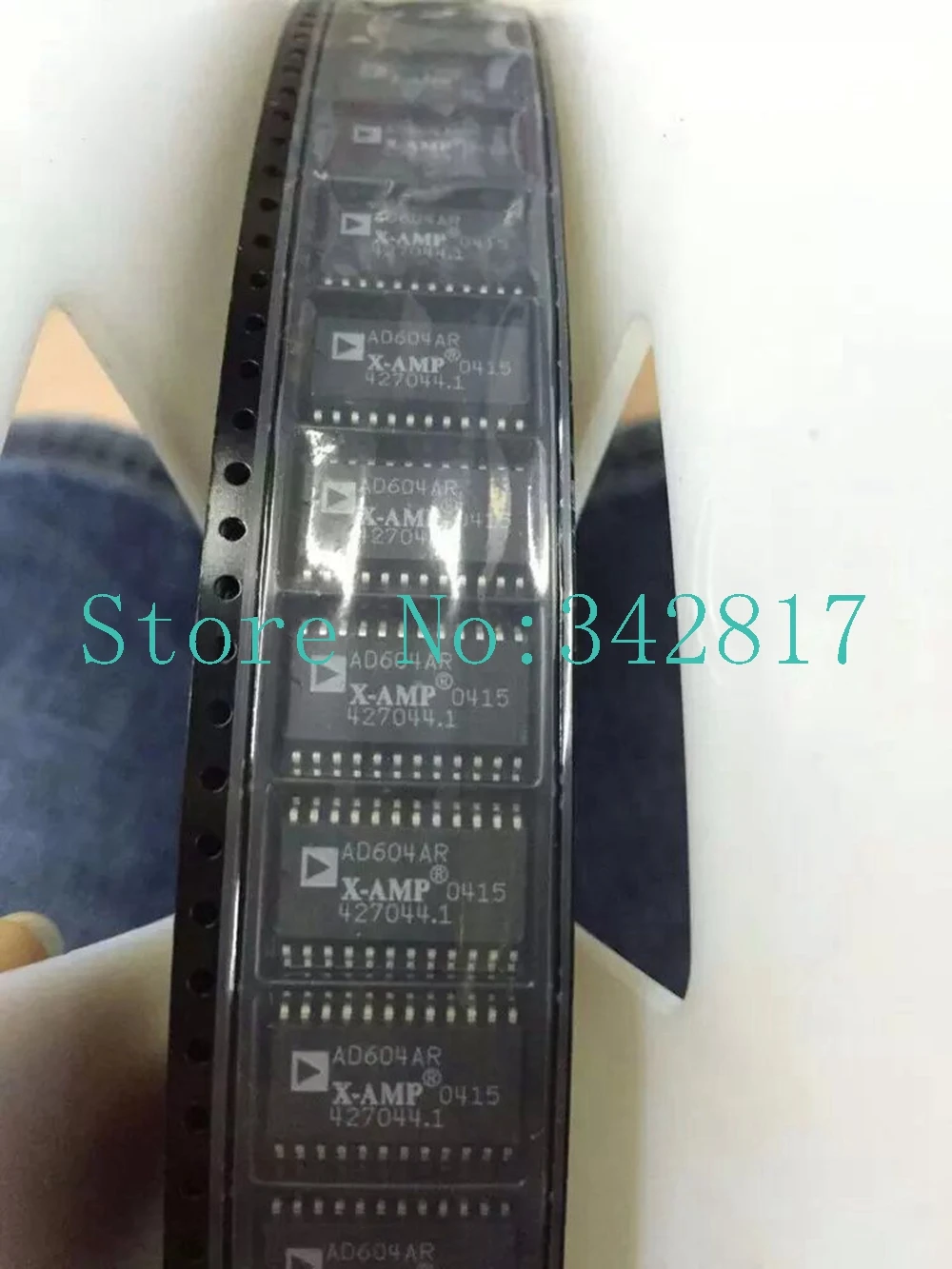 AD604ARZ-AD604AR-IC-OPAMP-VGA-40MHZ-24SOIC.jpg