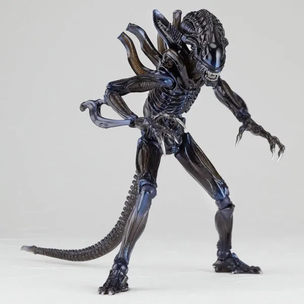 New Classic Terror Sci Fi Movie Alien Series Alien Warrior Revoltech ...