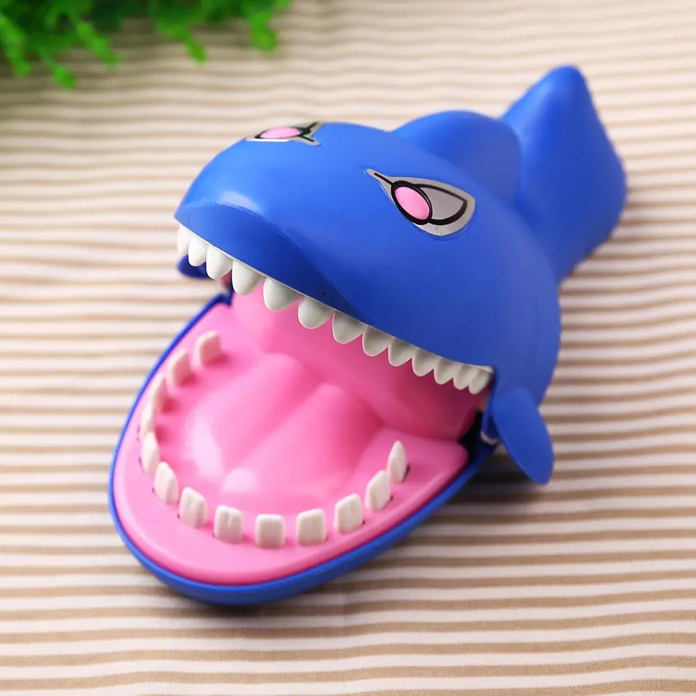 Bitting Shark Funny Toy Snapping Family Challenge Game Teeth Toy Shark ...