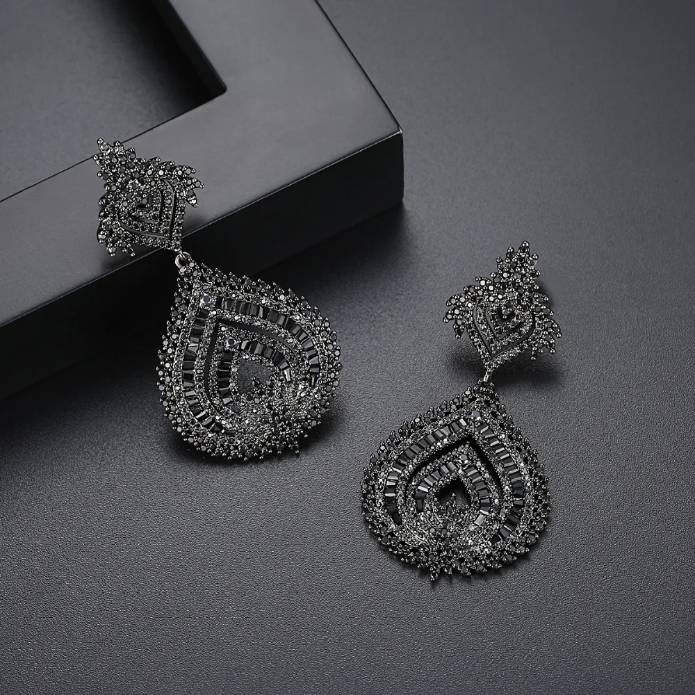 Black heavy earrings store
