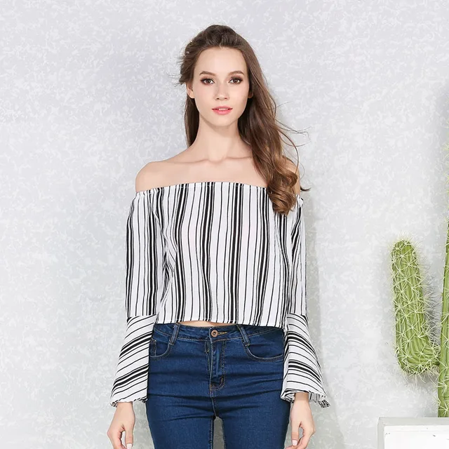 Tangnest Flare Sleeve Women Short Shirts 2017 Hot Sale Sexy Slash Neck