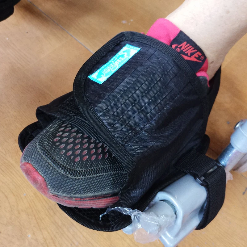 Wheelchair Shoe Holders Adjustable Straps Safety Feet Bound Shoes ...