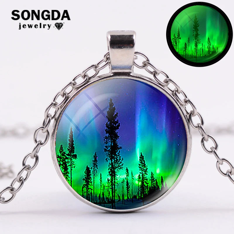 Luminous Northern Lights Necklace Glow In The Dark Green Aurora ...