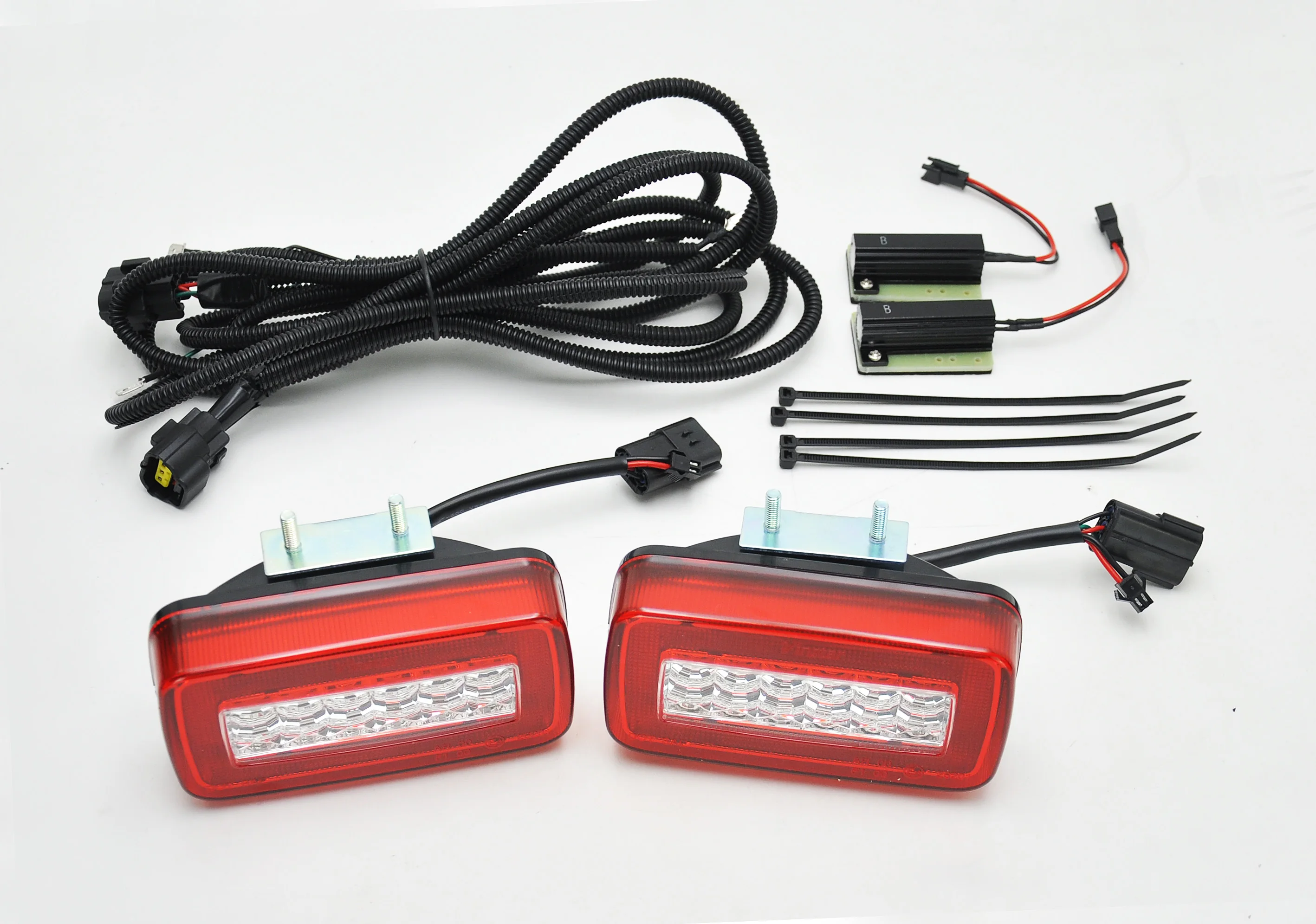 Red or Smoked Lens 3-In-1 LED Rear Fog Backup Light For Mercedes Benz ...