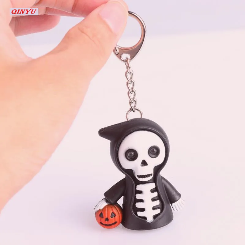 LED Keyrings Ghost Skull KeyChains For Man Gift Keychain Punk Keyring ...