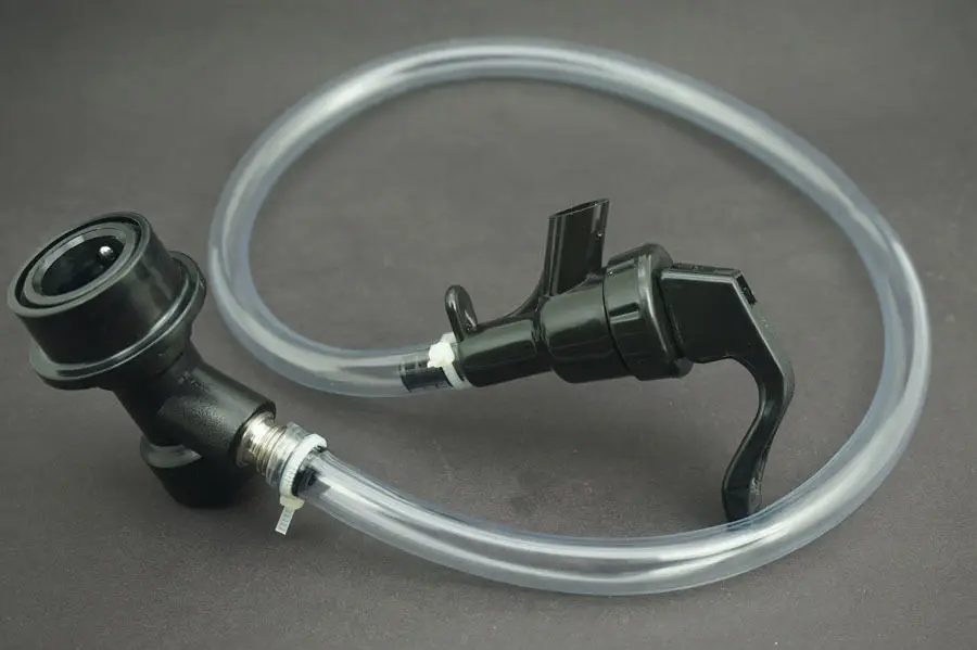 Picnic Tap & Ball Lock For Drinking Bar Vessels Pump Gas Station ...