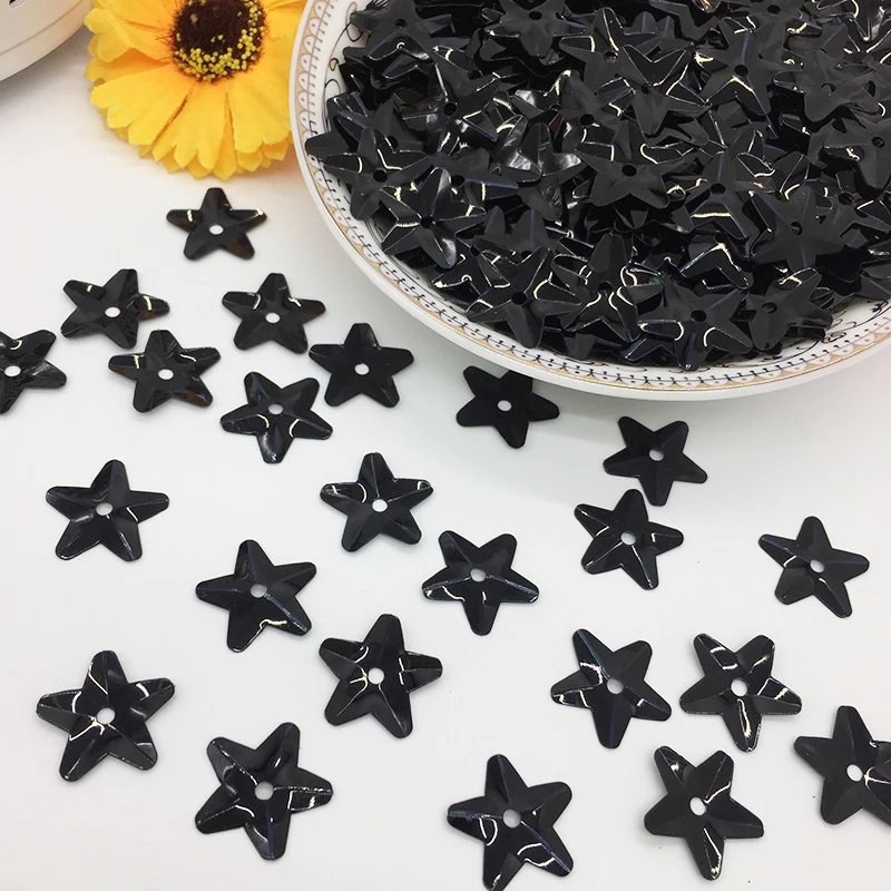 Inhome 50 그램몫 15mm 블랙 컵 스타 스팽글 Pvc 스팽글 느슨한 플레이크 구멍 스팽글 할로윈 크리스마스 의류 액세서리 장식 조각스팽글 Aliexpress