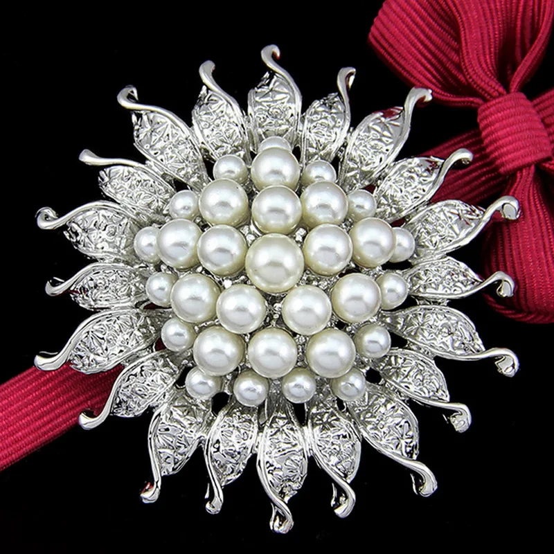 High Quality 2019 Flower Brooches For Women Imitation Pearl Rhinestones ...