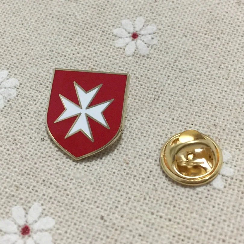 100pcs-Wholesale-Red-Shield-with-White-Maltese-Cross-Crusader-Order ...