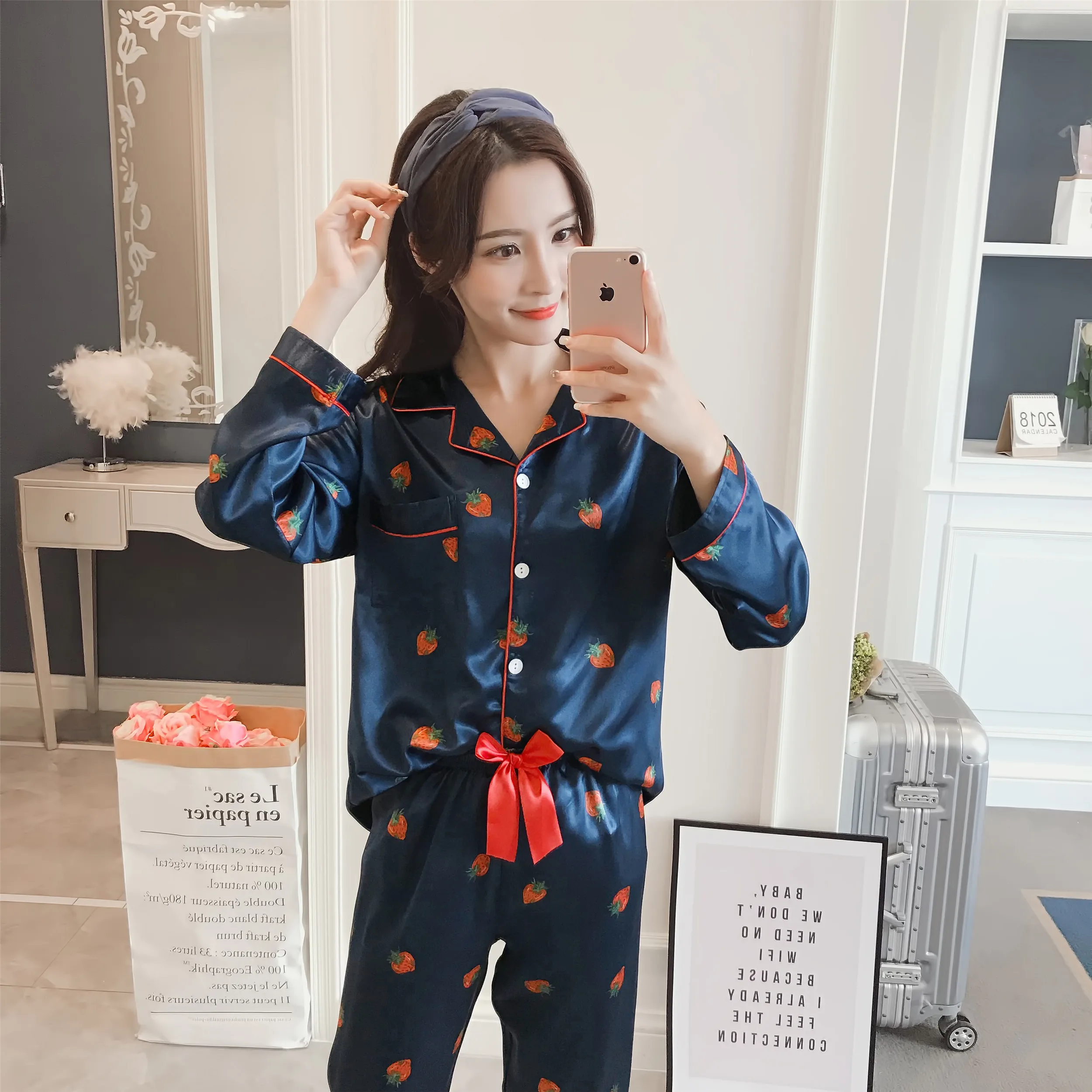 2018 Sale Wavmit Long Sleeve Silk Pajamas Set Two Pieces Set Women