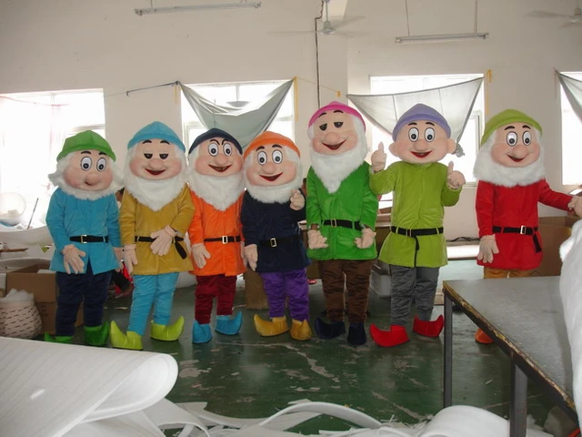 Snow White And The Seven Dwarfs Costumes
