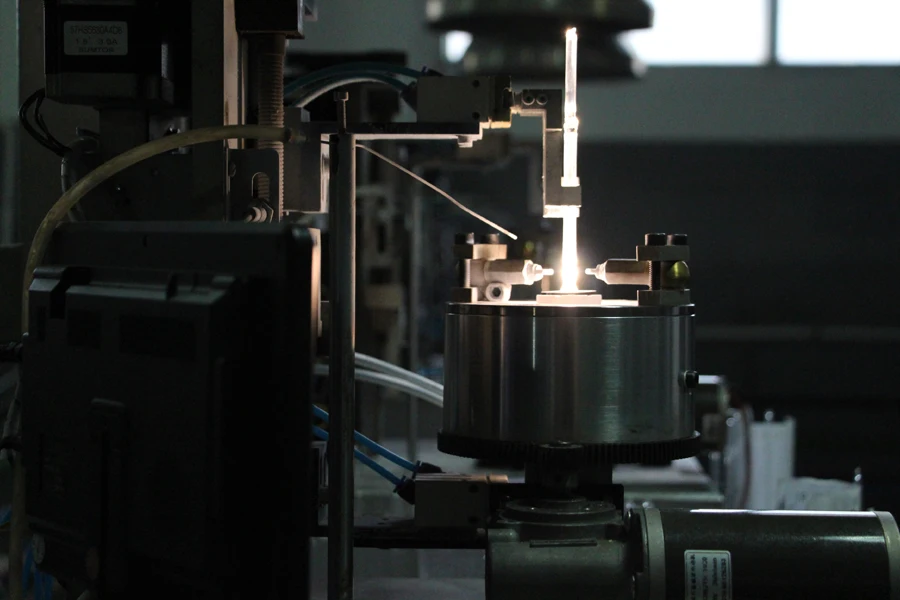 Купить roccer вообще один луч 5r 200 вт для perm 5р 75% яркости ...