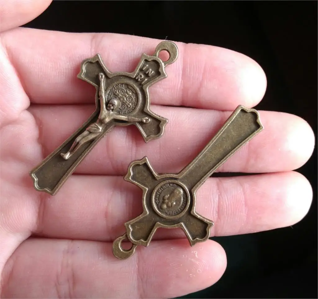 2Pcs IRNR Saint Benedict CSPB Cssml Ndsmd Pray decoration Christian ...