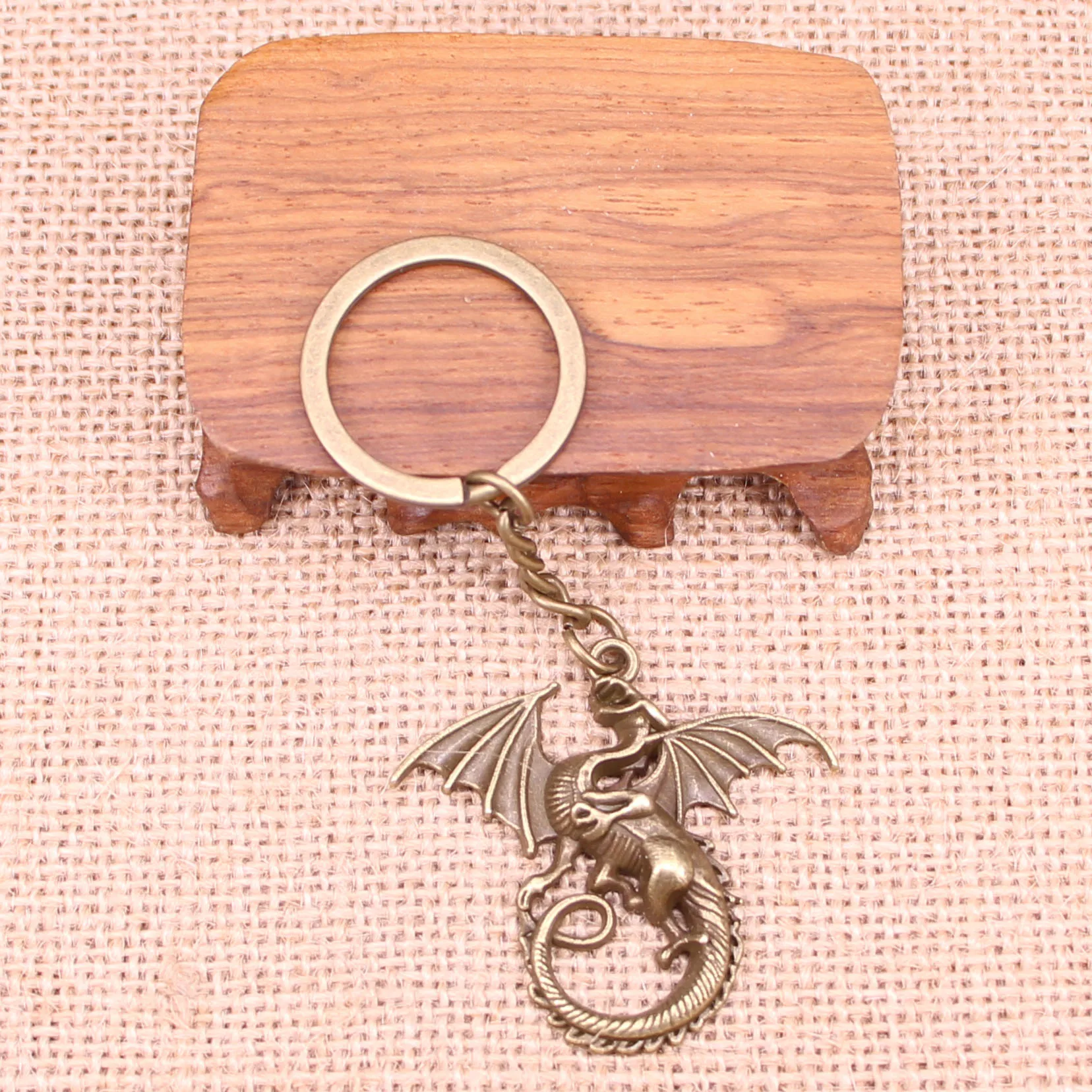 20pcs-New-Fashion-Keychain-43x46mm-magical-winged-dragon-mythology ...