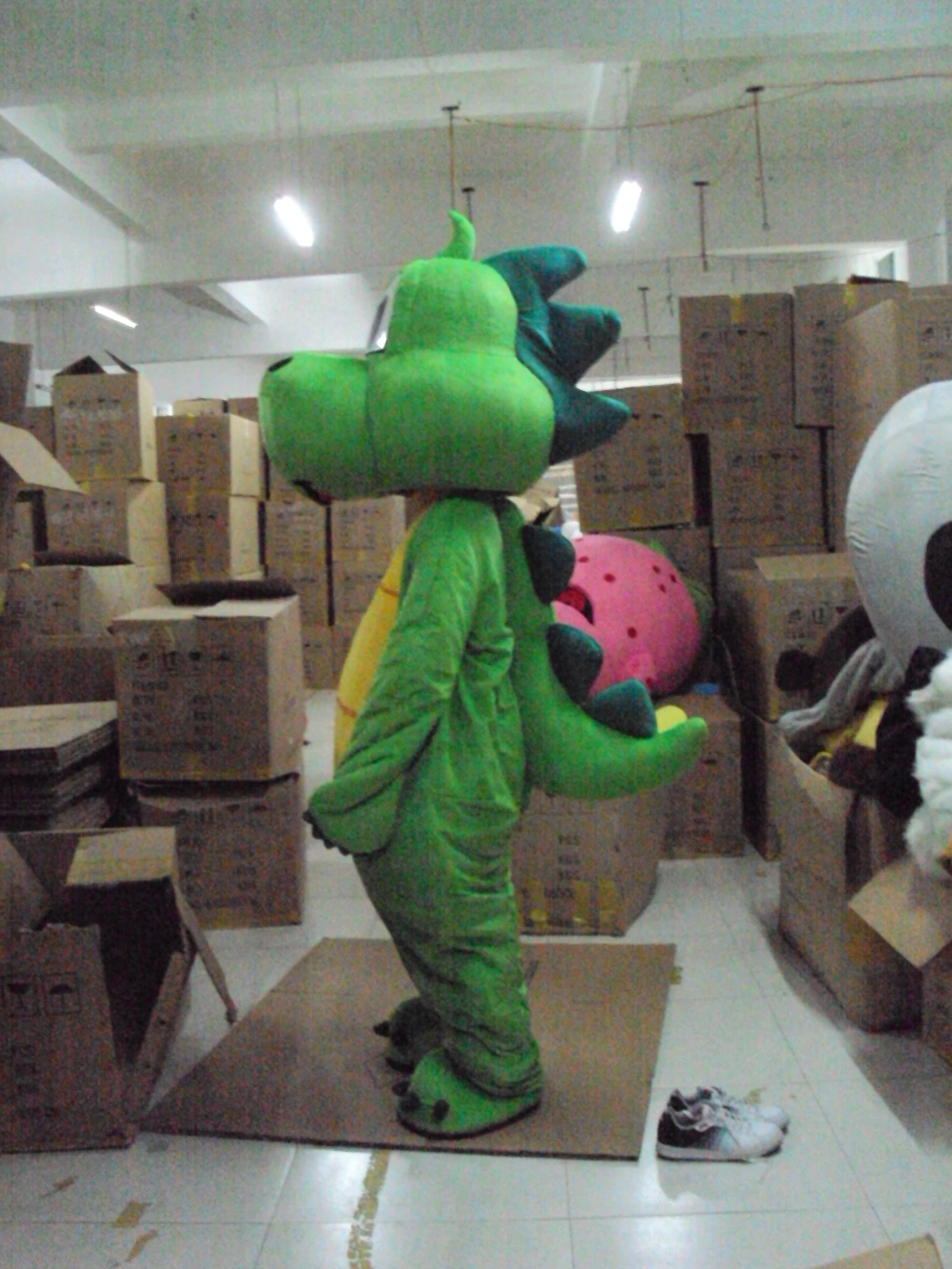 Yoshi Dinosaur Super Mario Mascot Costume Fancy Party Dress Free Shipping
