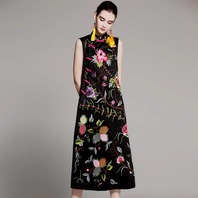 Chinese Style Embroidery Florals Cheongsam Dress For Women Elegant ...