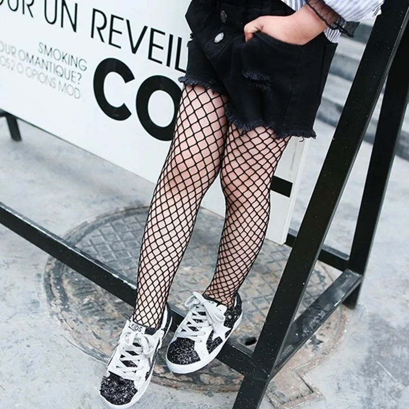 Fashion fishnet pantyhose children with black fishnet stockings ...