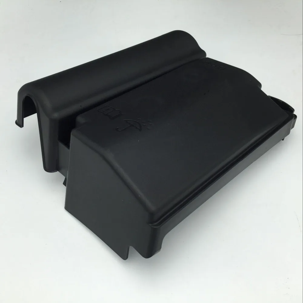 for Passat B7 Central Electrical Cover Fuse Box Protection Case 5C0 937 ...