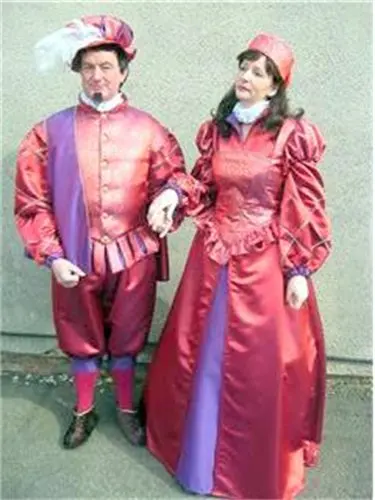 Tudor Elizabethan Medieval Headdress Gown Cosplay Costume - AllCosplay.com
