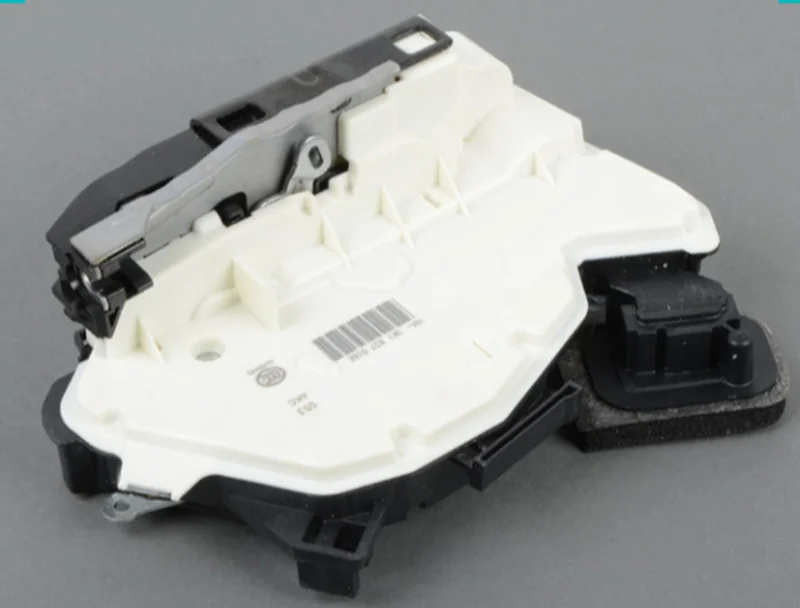 Rekeete Front right SIDE 5K1 837 016B DOOR LOCK ACTUATOR MECHANISM for ...