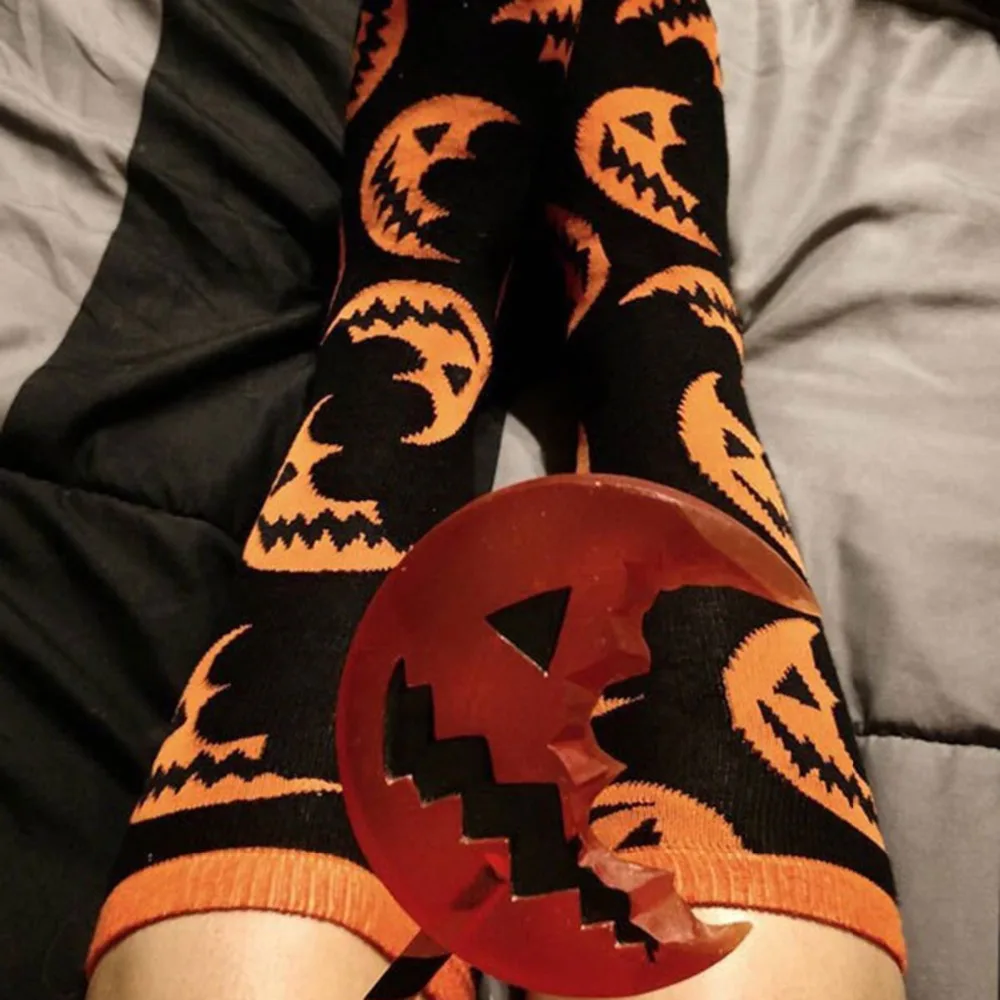 2018 Halloween Pumpkin Pattern Fun Long Socks Novelty Casual Socks Soft ...