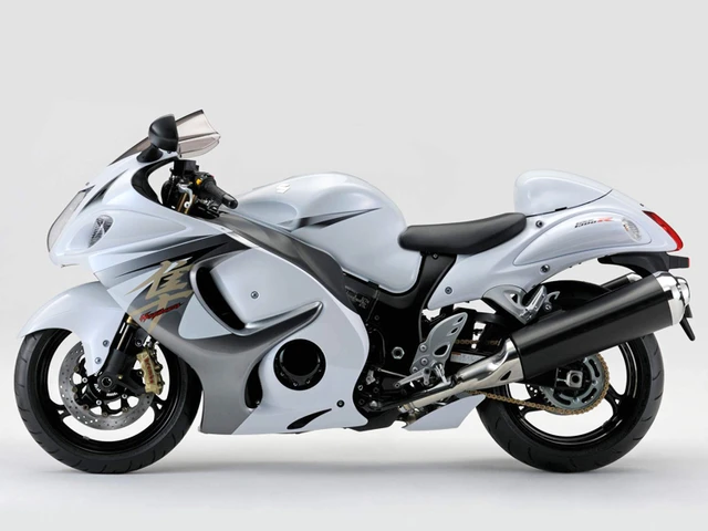 Hayabusa Bike White