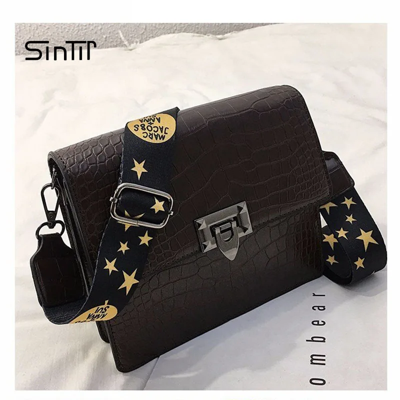 Wide Strap Cross Body Bag Small Leather | Paul Smith