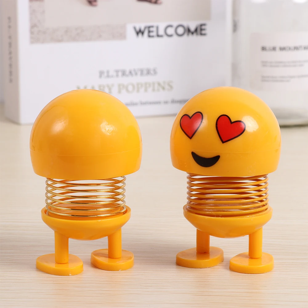 Shaking Head Toys Car Ornaments Bobblehead Nod Dolls Cute Cartoon Funny ...