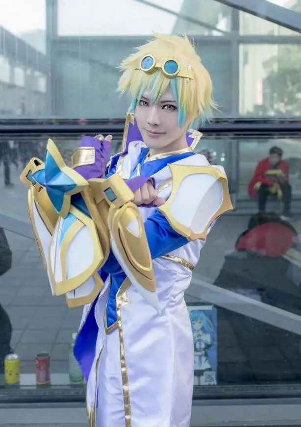 Explorer Ezreal Cosplay