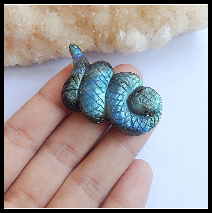 Semiprecious Carved Animal Snake Flashy Labradorite Necklace Pendant ...