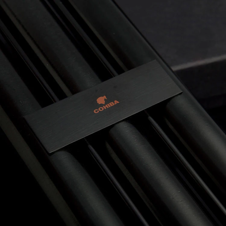 Black Alloy Metal Travel Cigar Holder 3 Tube Humidor With Humidifier ...