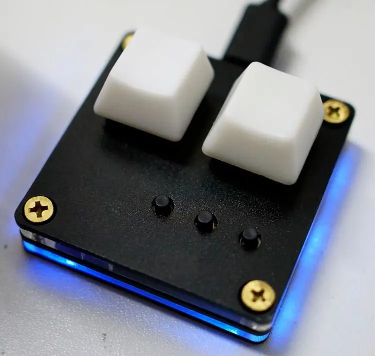 I made my girlfriend an osu! keyboard for her birthday for less than ...