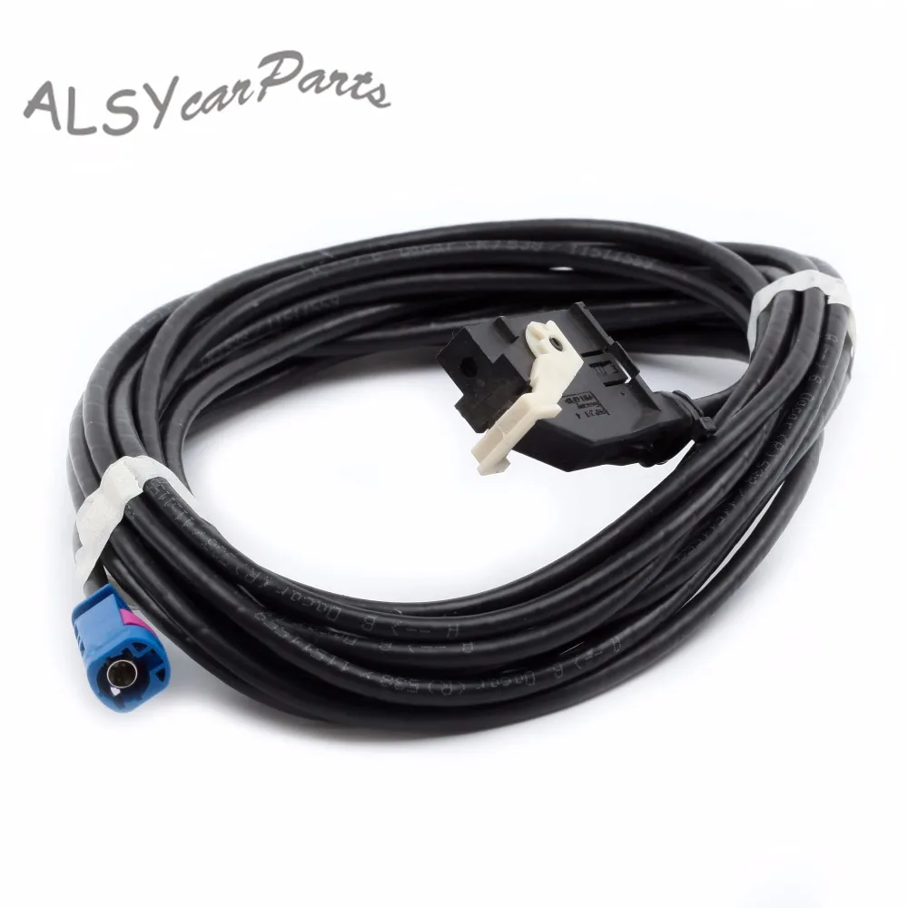 Камера заднего вида YIMIAOMO 18D 827 566 A RGB+ комплект проводов для ...