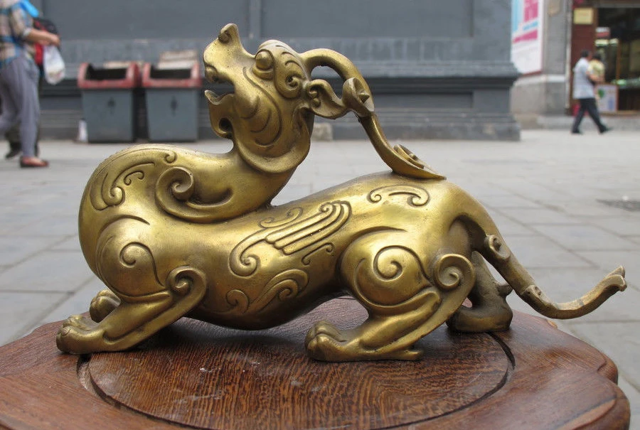 Chinese regius pure Brass refined carve Dragon PIQIU Pi Xiu Animal ...