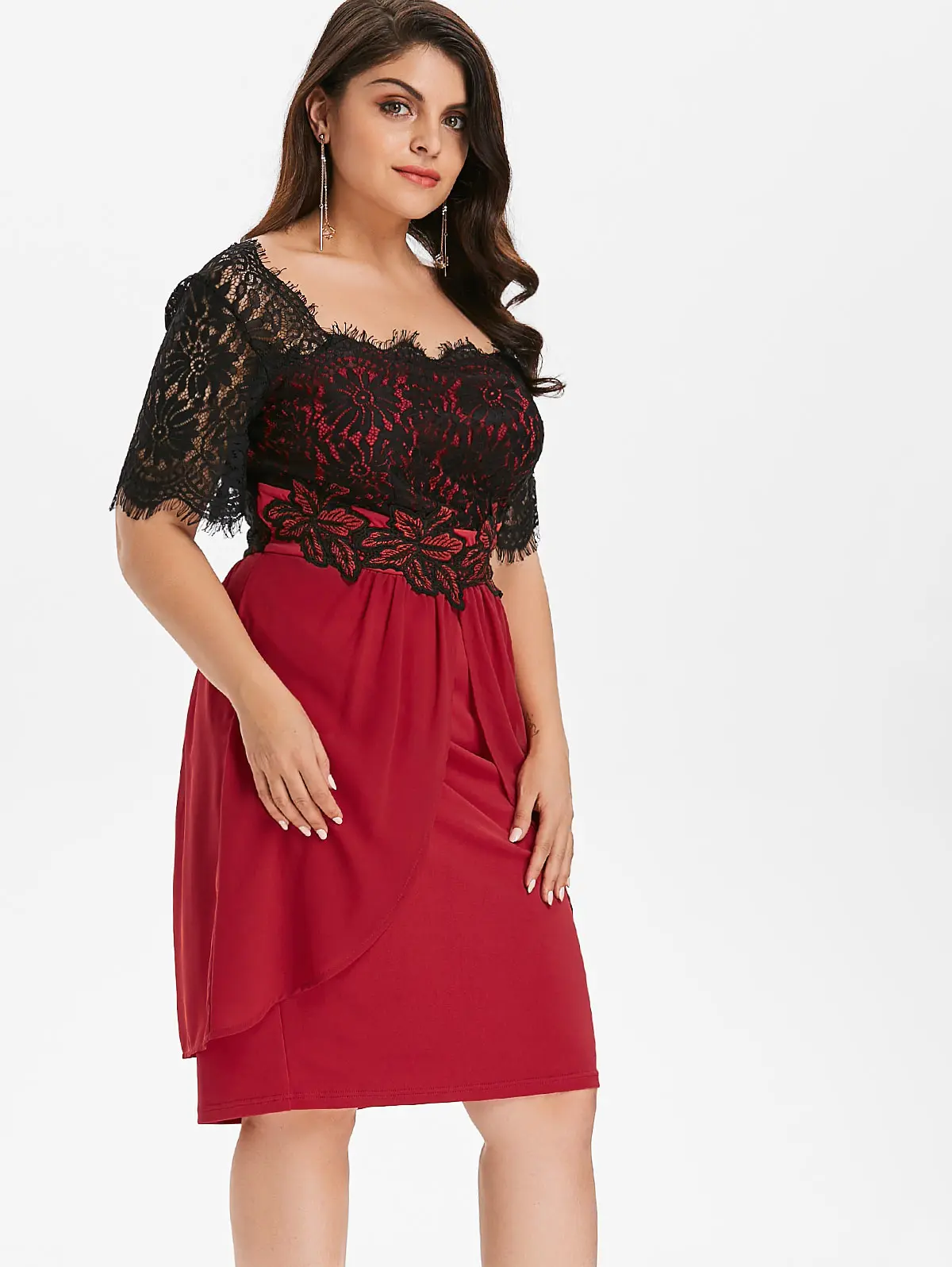 Buy 5xl Plus Size Lace Trim Tulip Appliqued Overlay