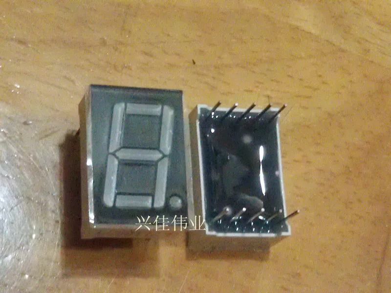 5161AS-5611AH-0-56-inch-SMA42056-1-bit-red-LED-highlighted-the-common ...