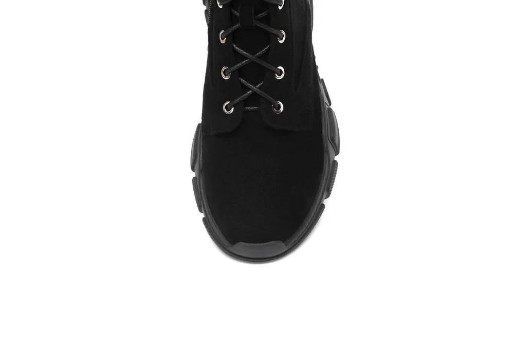 Г. Новинка, мотоциклетные ботинки из натуральной кожи черного цвета ...