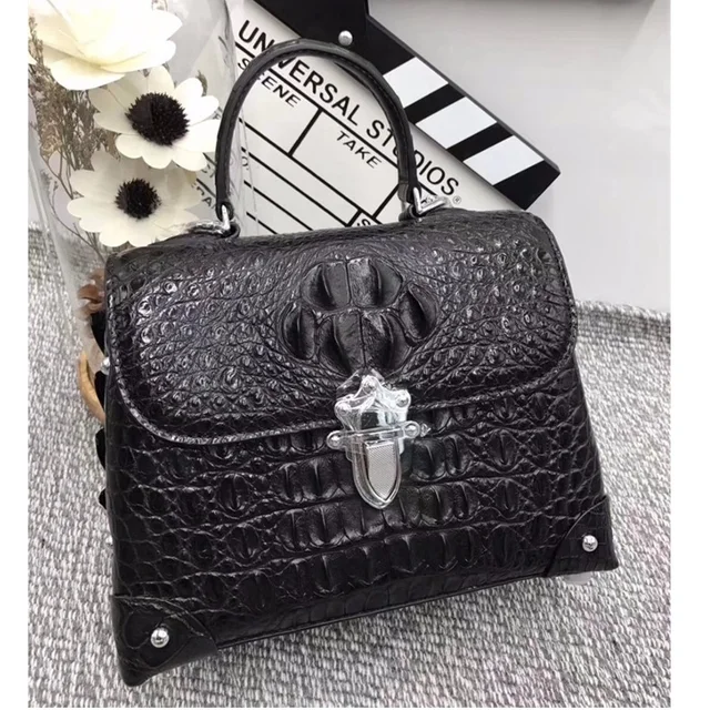 Best Luxury Small Leather Goods For Women | semashow.com