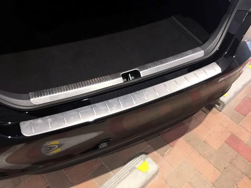 Stainless Steel Inner Rear Bumper Protector trims for VW Golf 7 Mk7 ...