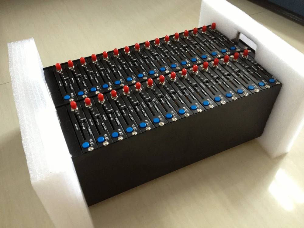 Quad band 32 portas gsm modem Wavecom Q24plus enviar em massa sms ...