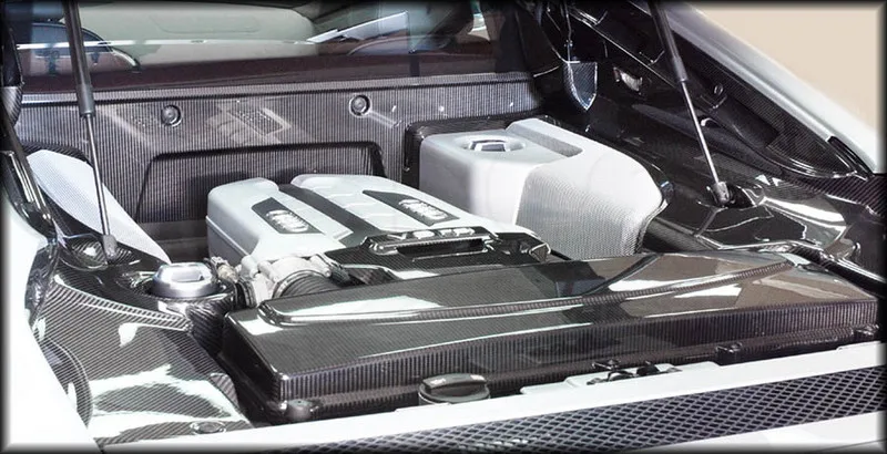 Audi R8 Engine Bay