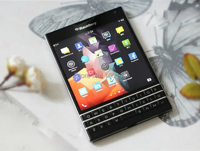 Blackberry Q30 Specs